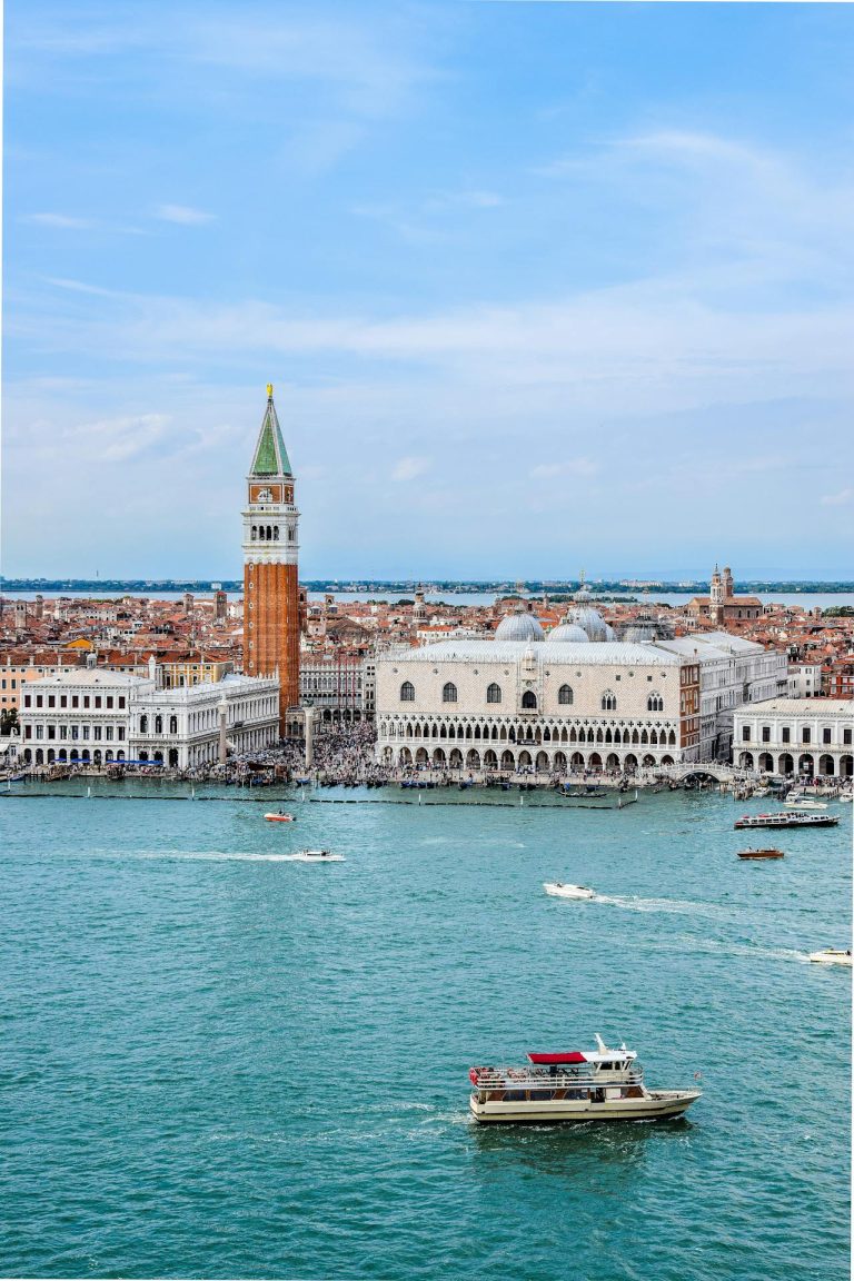The Architecture of the Italian Renaissance Palazzo - For Art Lovers
